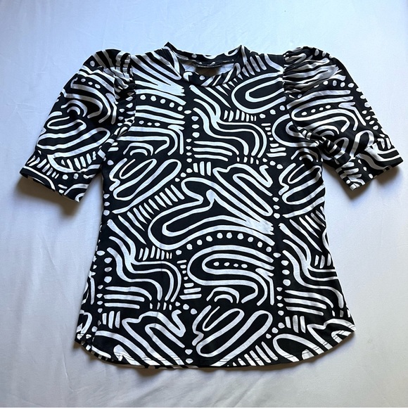 Nooworks | Tops | Nooworks Black And White Scribble Tribal Squiggle ...